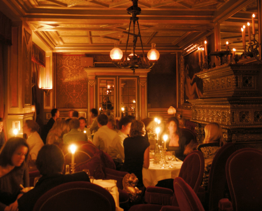 Hotel Costes – Paris Frivole – bar chic – Paris Frivole