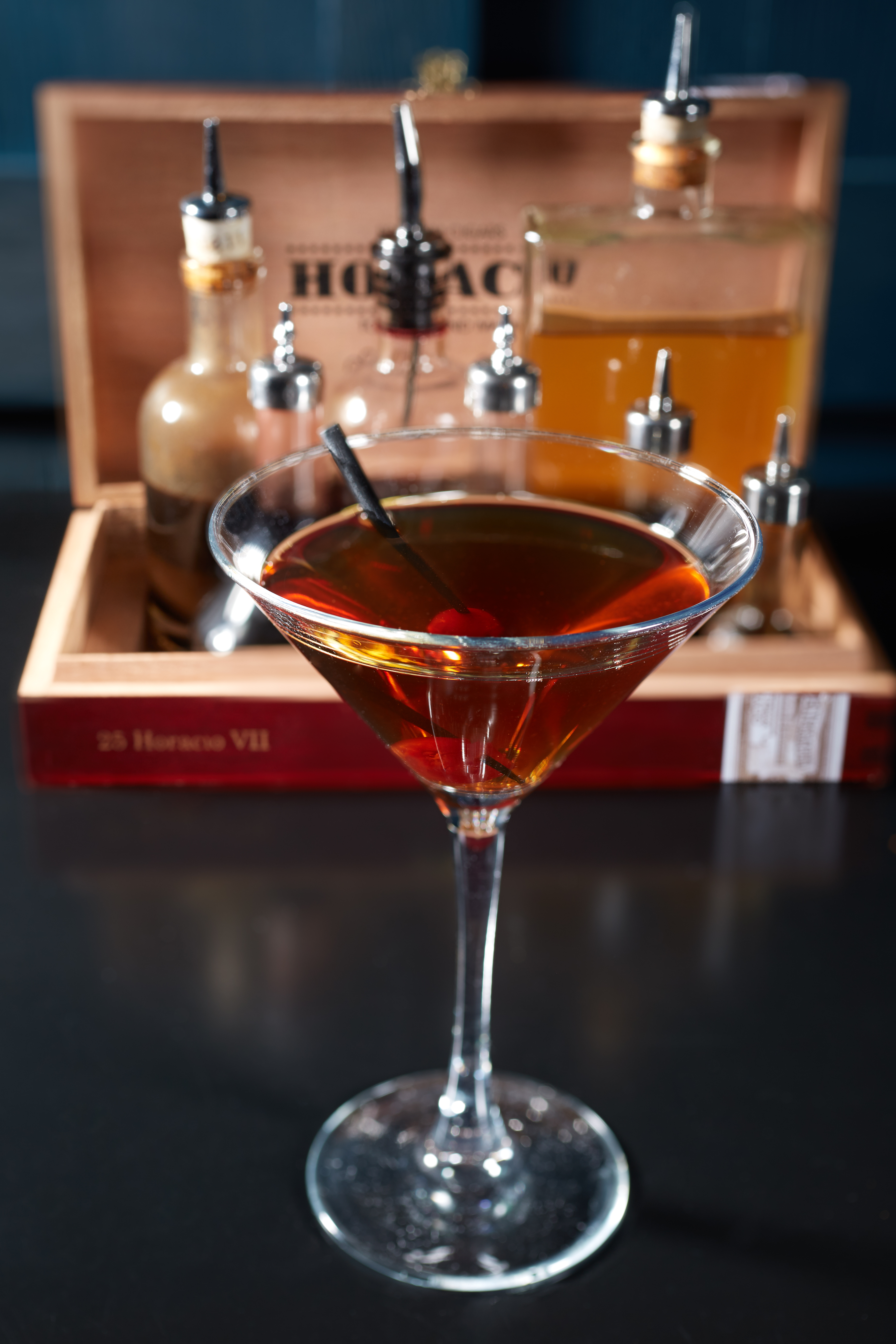 Le Hibou – bar le Nid – cocktails Viva La Revolucion – Paris Frivole