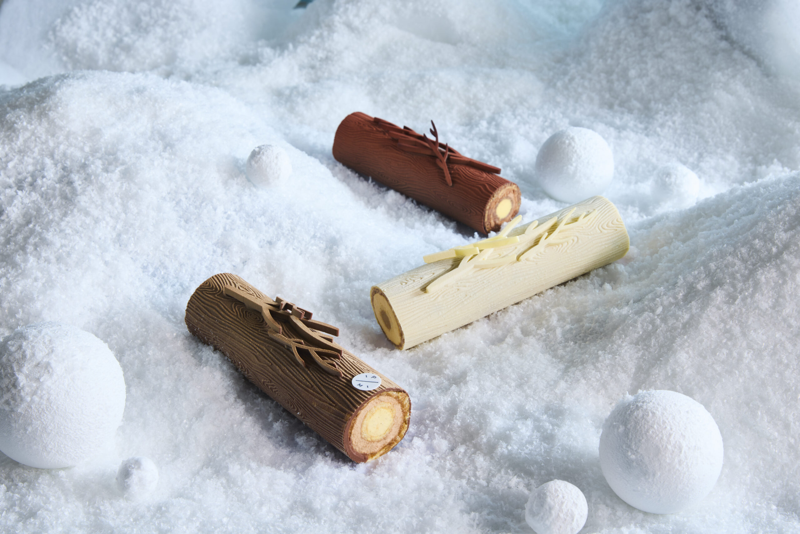 Nos 7 bûches de Noël 2024 préférées signées par de grands Chefs Pâtissiers – Paris Frivole